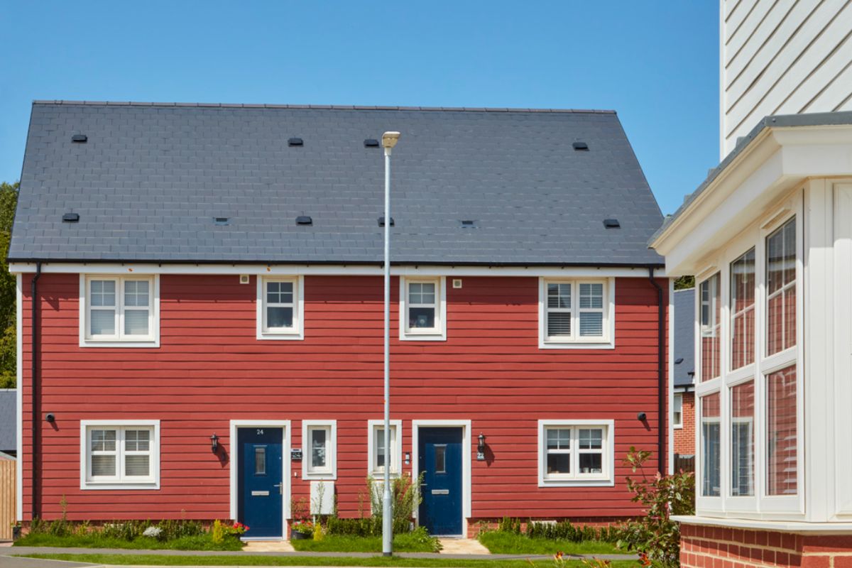 Sevington Lakes | New Homes for sale Ashford Kent | Crest Nicholson