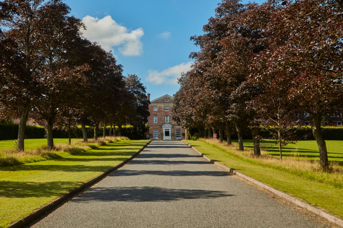 Crest Nicholson at Nobel Park | Crest Nicholson