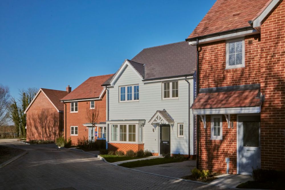 Sevington Lakes | New Homes for sale Ashford Kent | Crest Nicholson