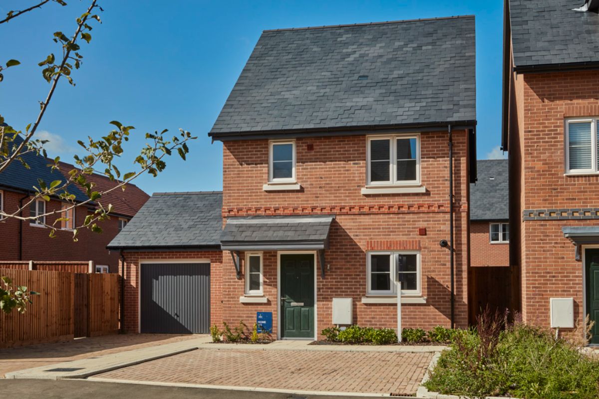 Home 174: The Hatfield | Highlands Park | Crest Nicholson