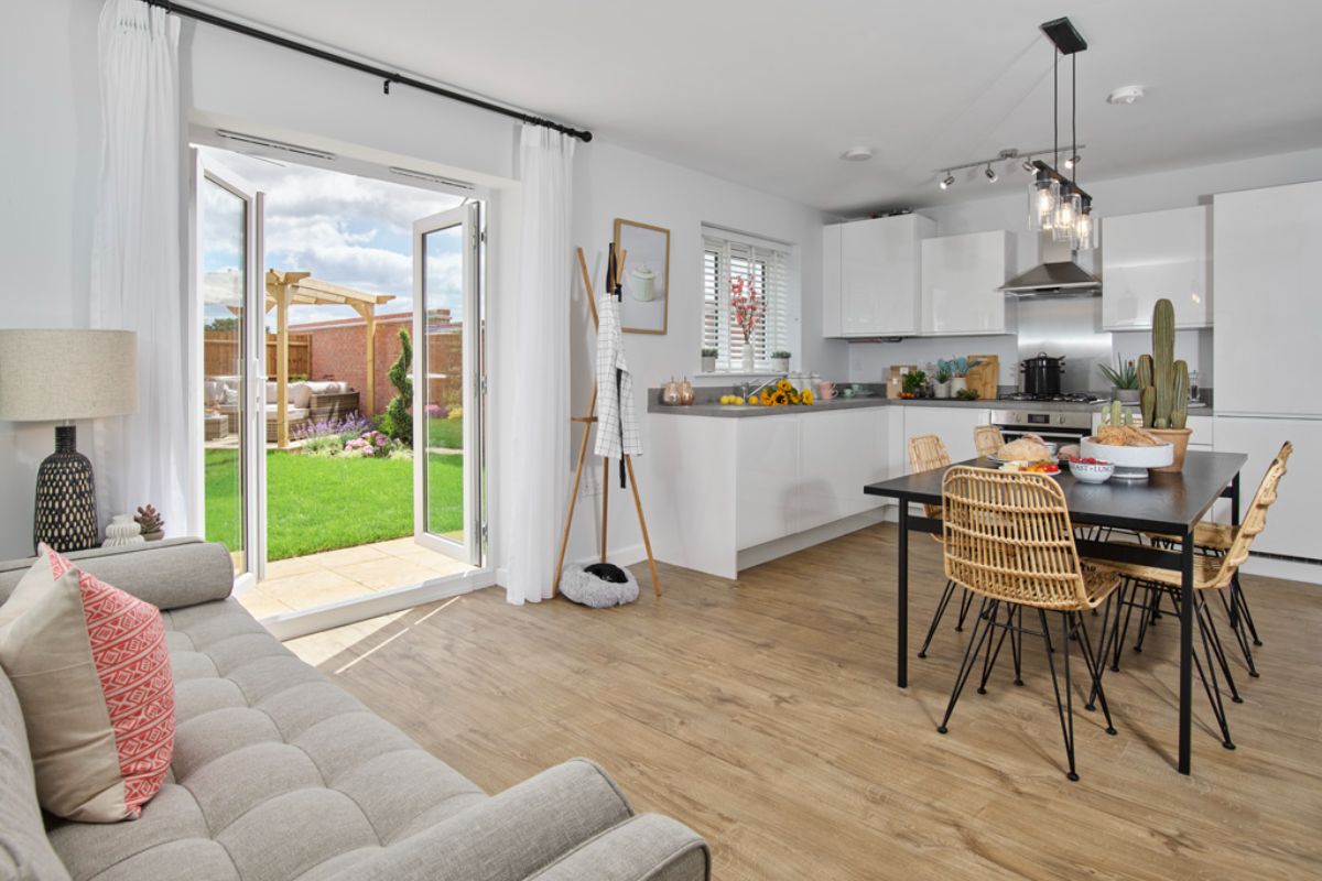 Home 120: The Seaton | Henley Gate | Crest Nicholson